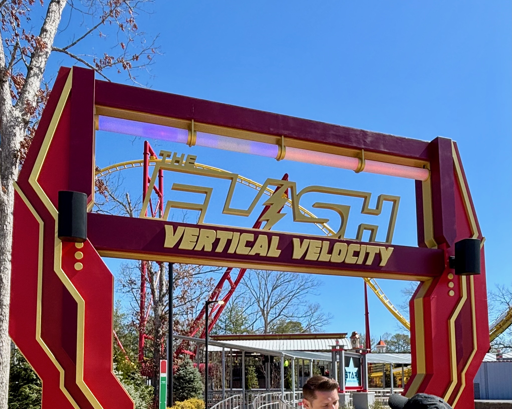 The Flash: Vertical Velocity (Six Flags Great Adventure) In-Depth ...